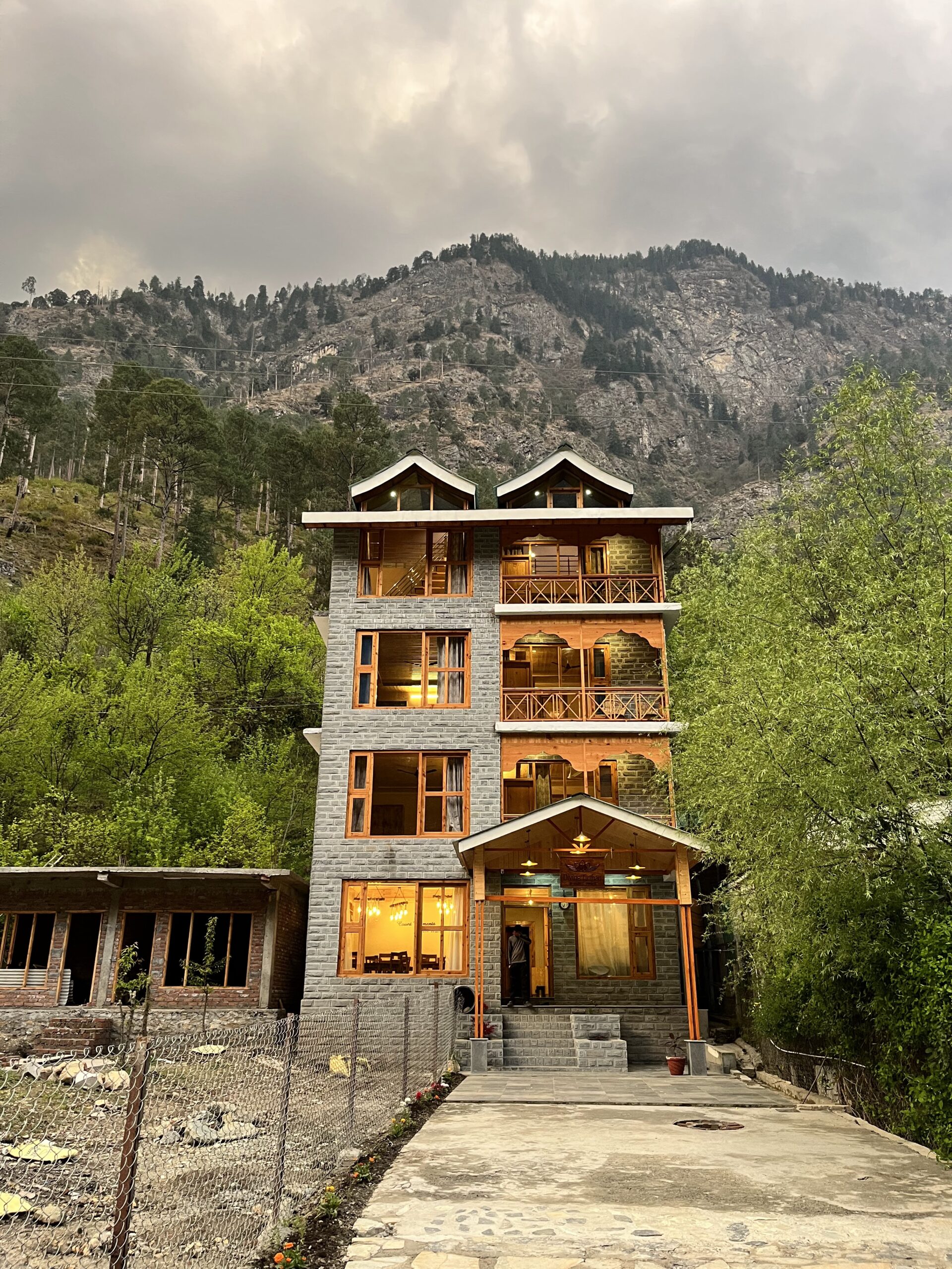 Family-Friendly Travel Guide and Itinerary for Tirthan Valley